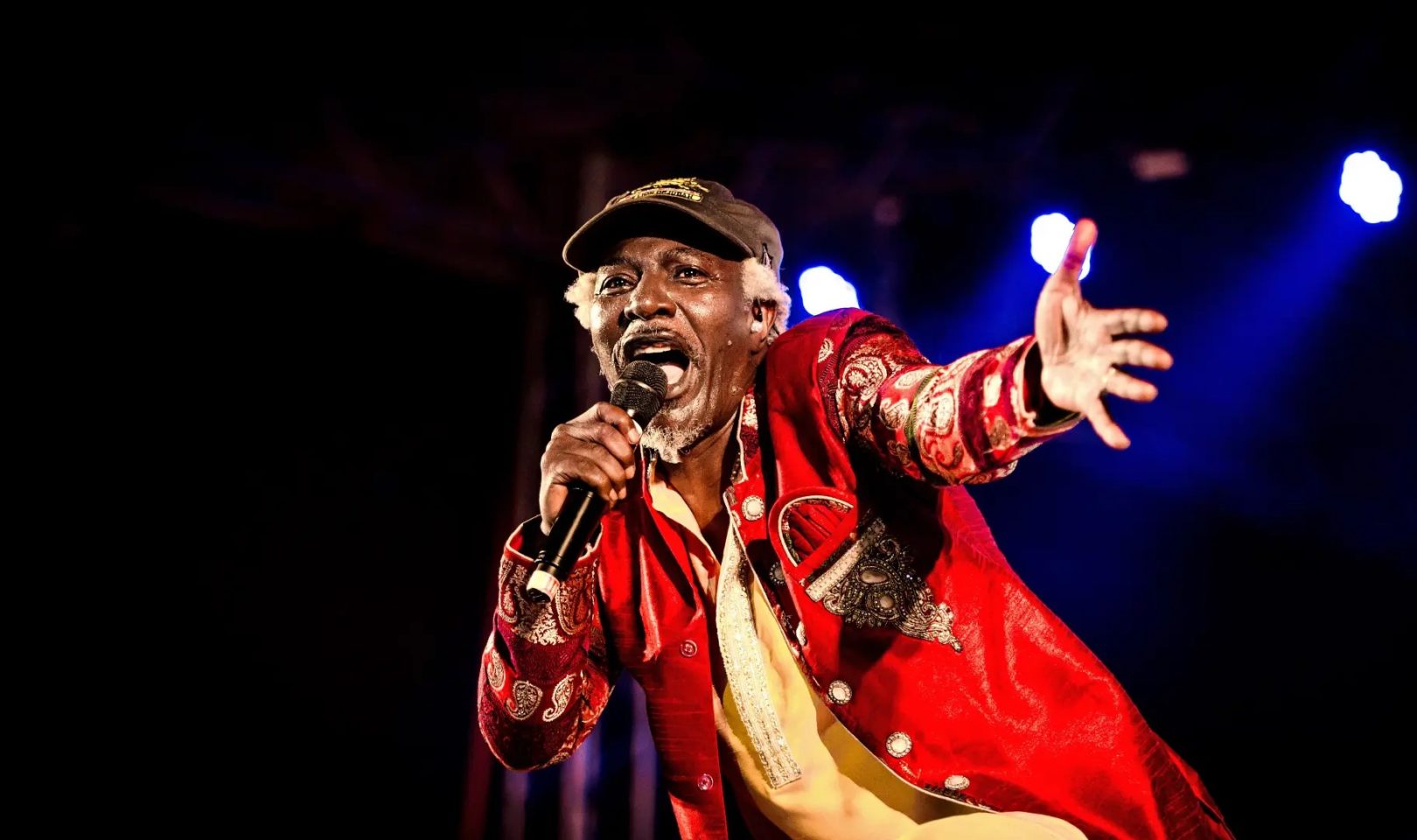 Alpha blondy, la légende vivante du reggae ivoirien | Sciences Campus Info